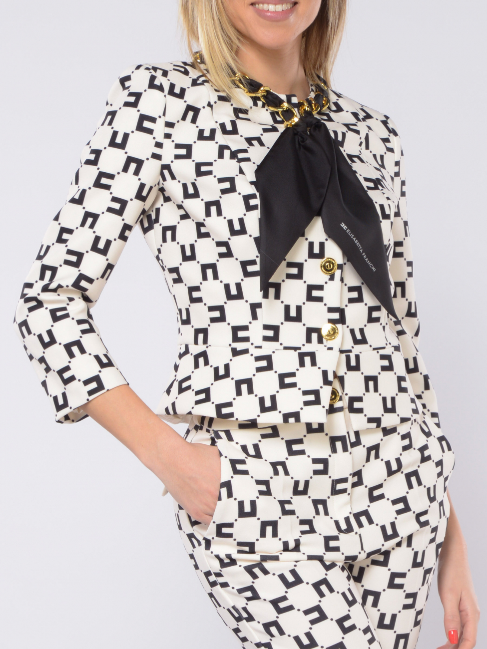 Giacca da donna Elisabetta Franchi con loghi e catena foulard - GIS704